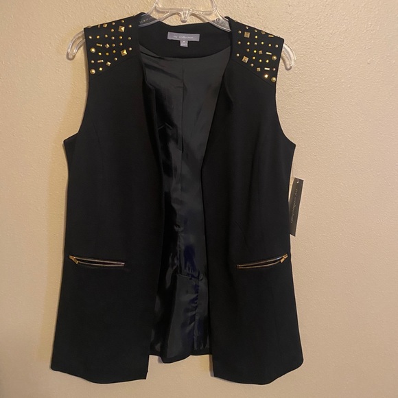 NY Collection | Tops | Nwt Ny Collection Vest With Gold Details Size M ...